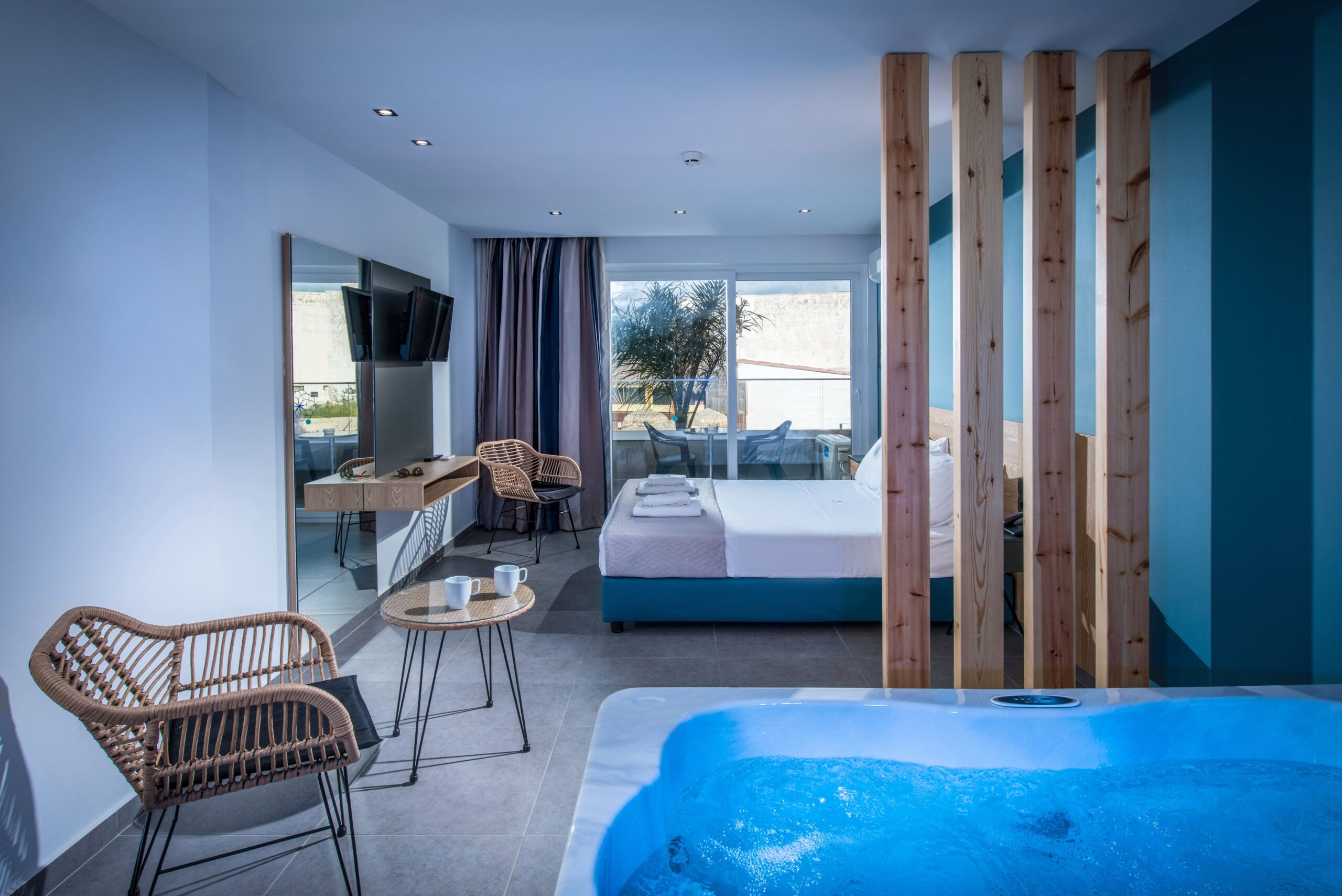 Accommodation – Infinity Blue Boutique Hotel and Spa